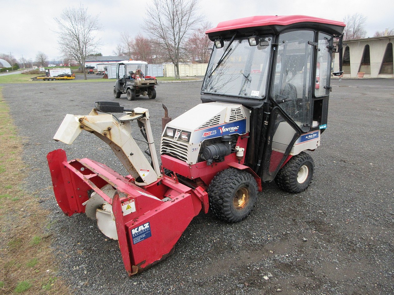 VENTRAC 4200 TRACTOR