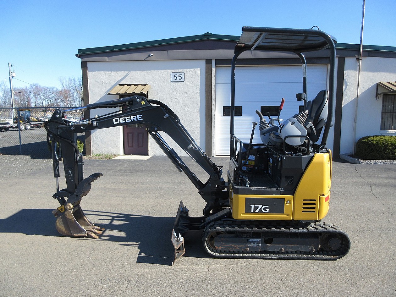 2018 JOHN DEERE 17G MINI EXCAVATOR