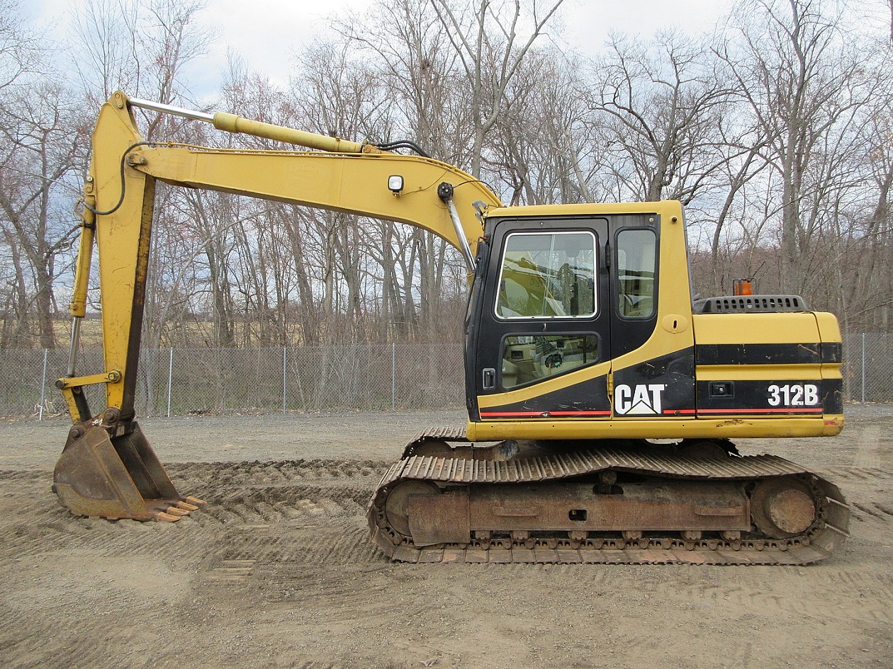 2000 CATERPILLAR 312B HYDRAULIC EXCAVATOR