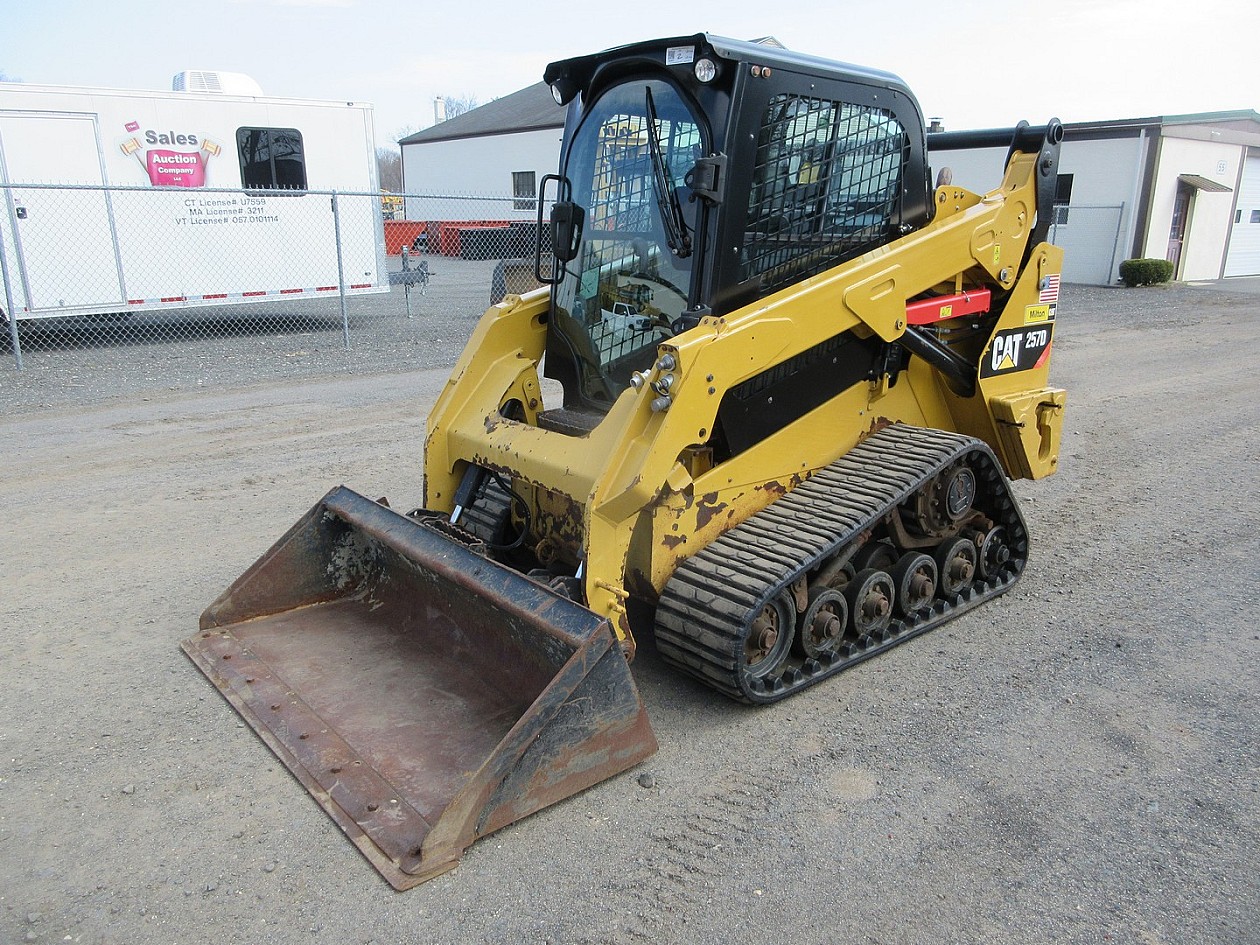 2017 CATERPILLAR 257D TRACK SKID STEER