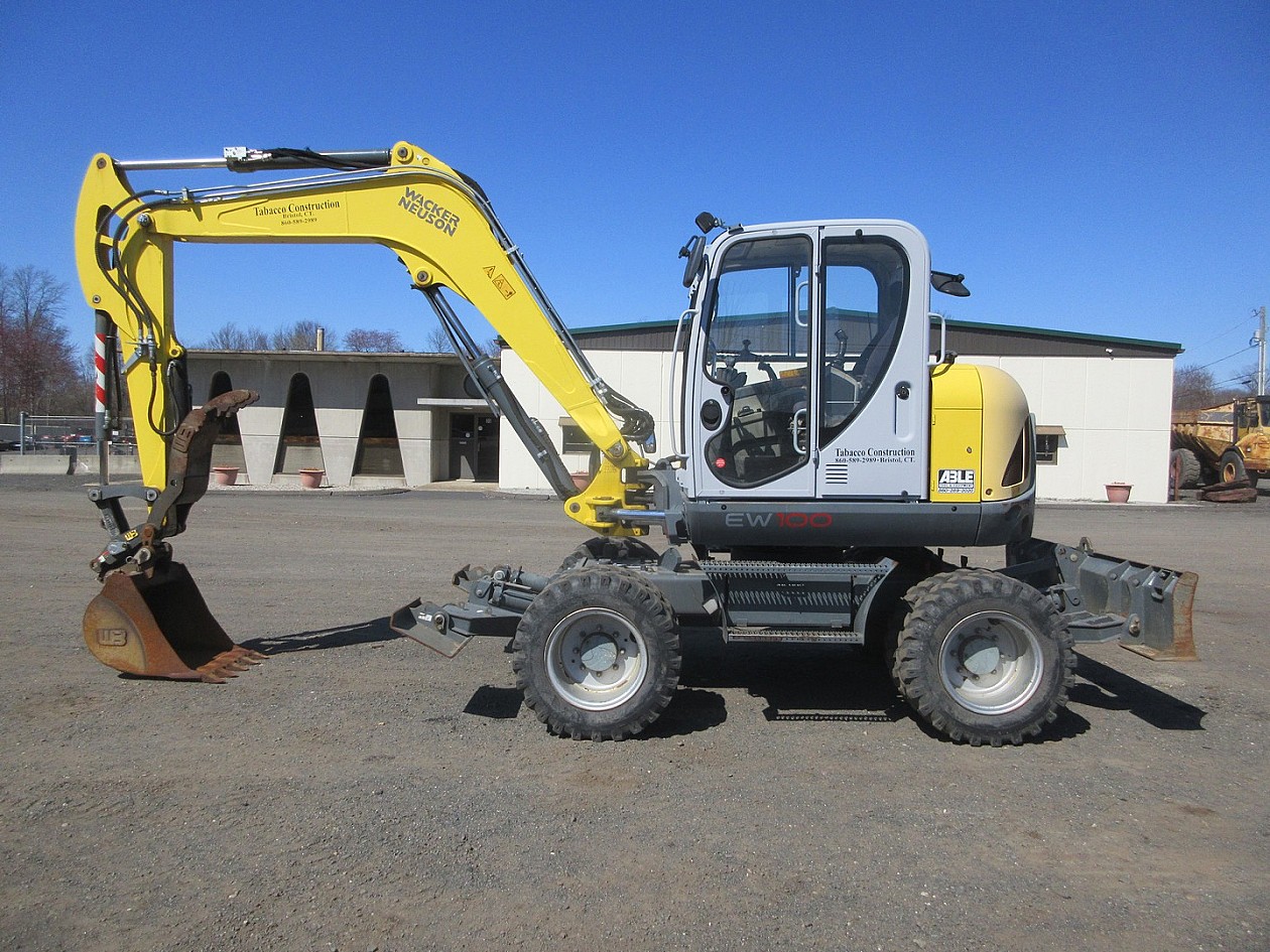 2014 WACKER NEUSON EW100 RUBBER TIRE EXCAVATOR