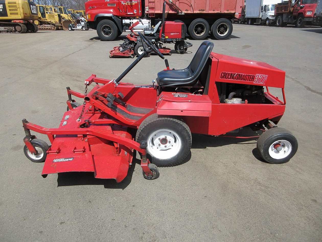 TORO GROUNDSMASTER 327 MOWER