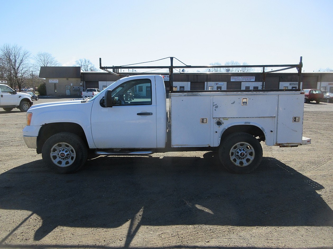 2013 GMC SIERRA 2500HD UTILITY TRUCK
