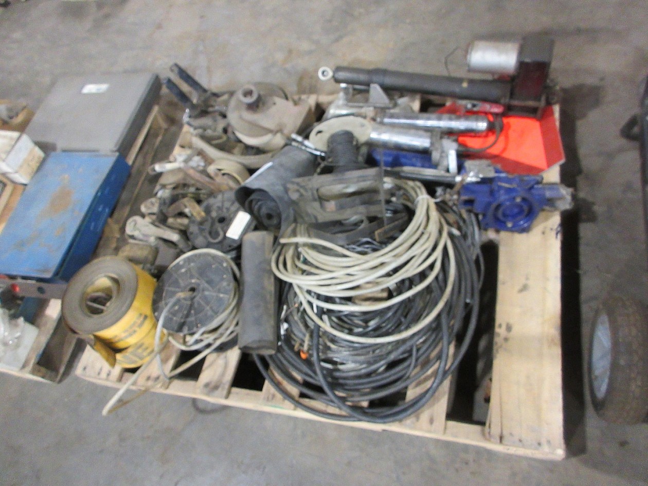 ASSORTED CABLES AND WIRING,