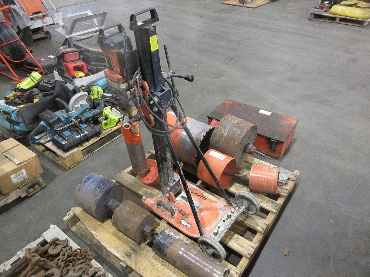 CORE CUT CB733 CORE DRILL RIG