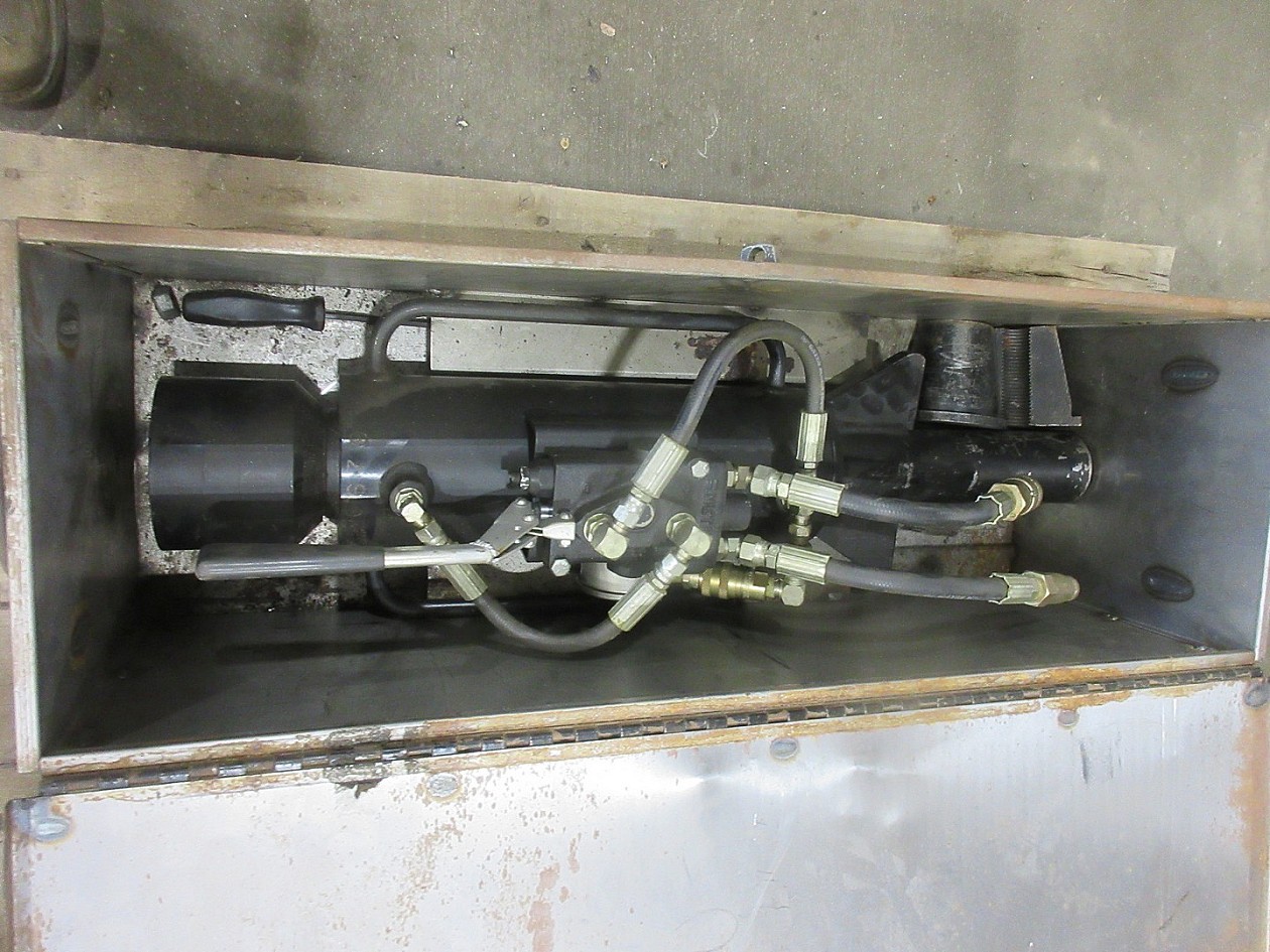 HYDRAULIC TIE BACK INSERT TOOL