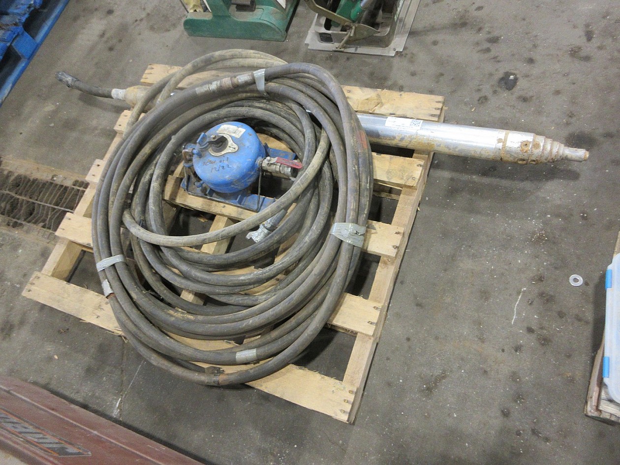 PNEUMATIC POWERED MOLE