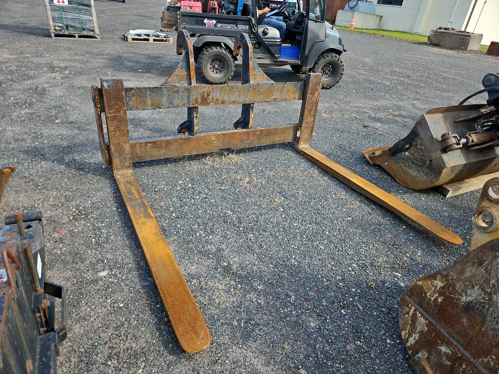CATERPILLAR 72" WHEEL LOADER FORKS