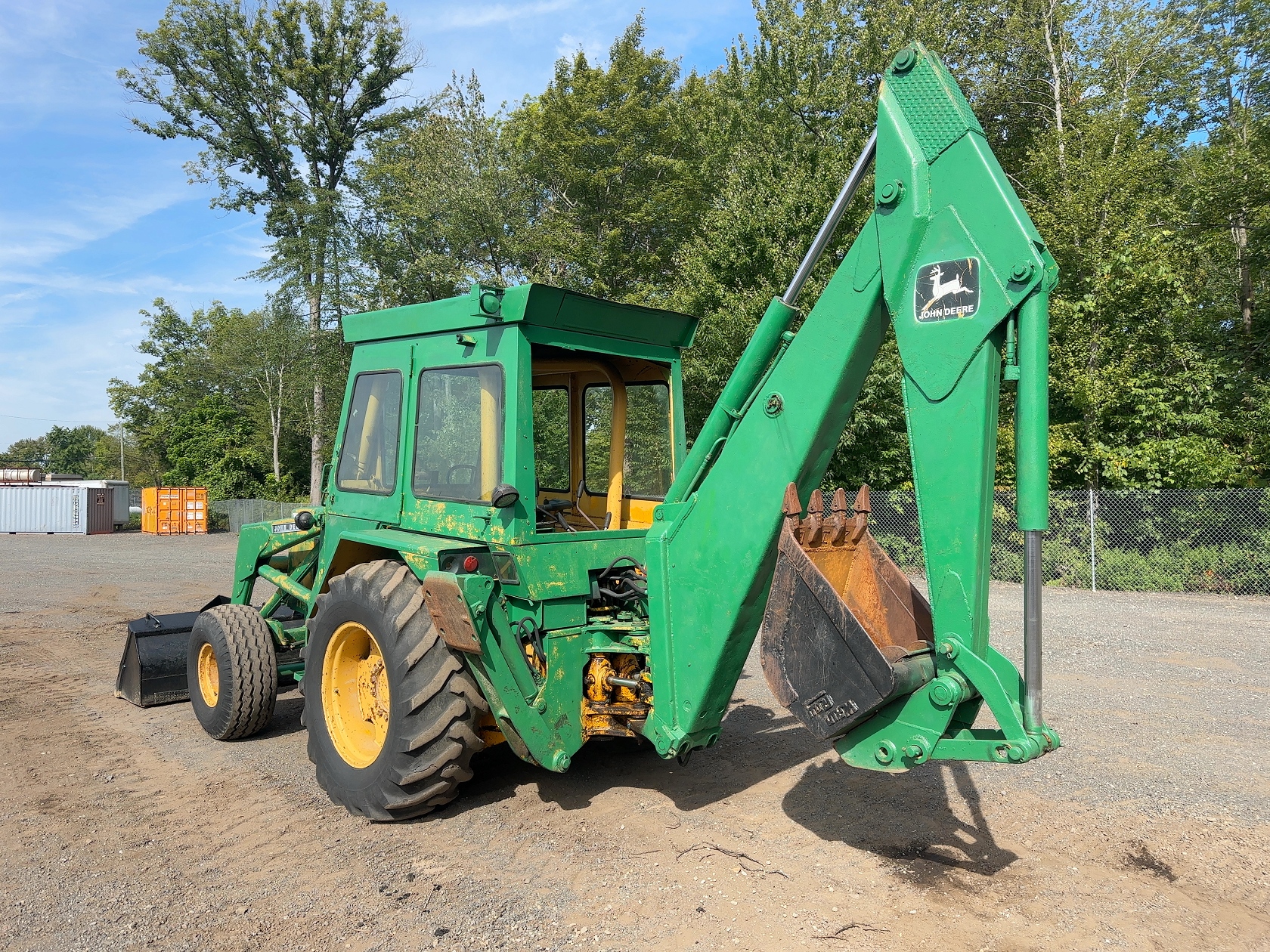 JOHN DEERE 500C BACKHOE LOADER
