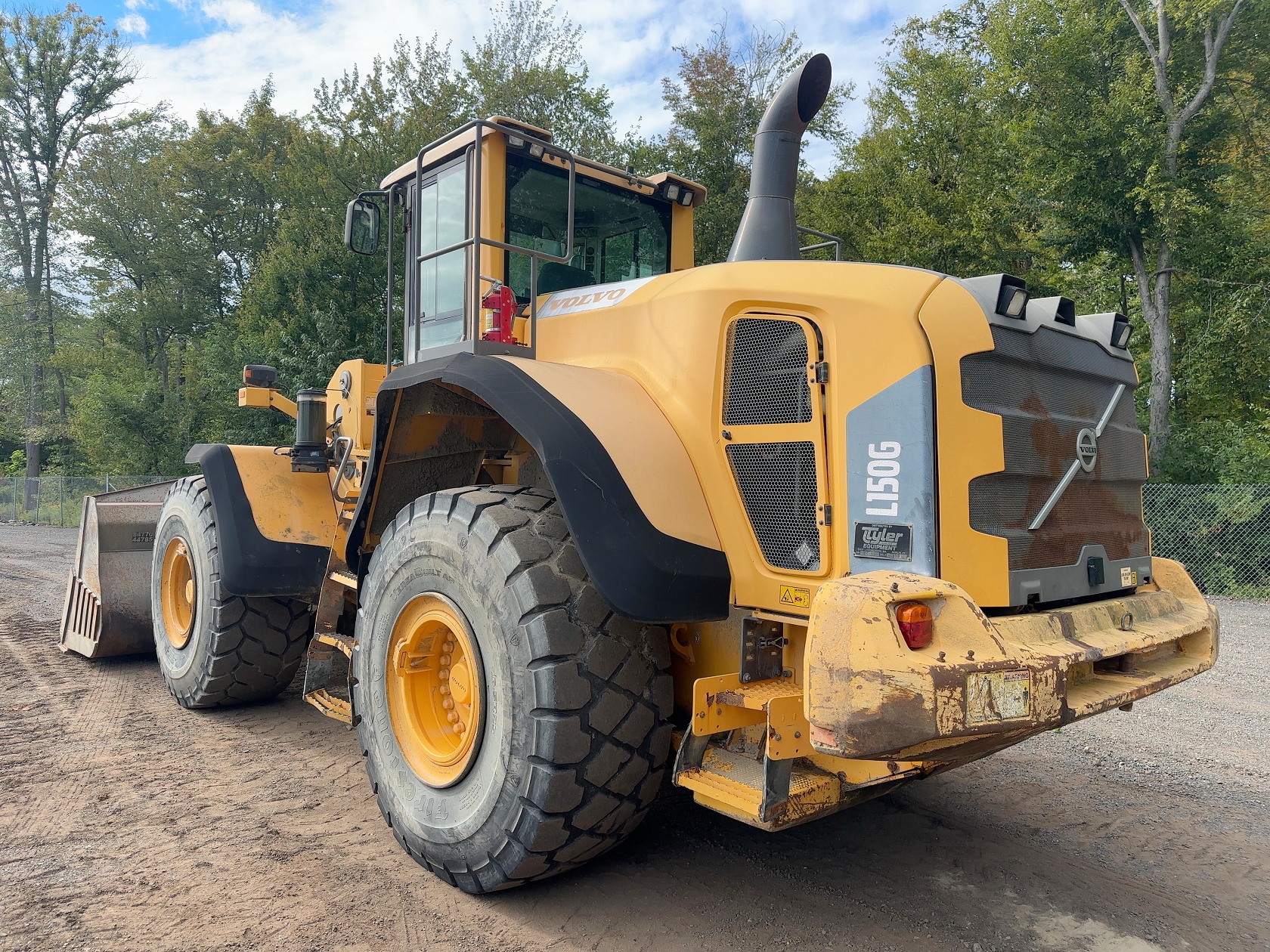 2012 VOLVO L150G RUBBER TIRE WHEEL LOADER