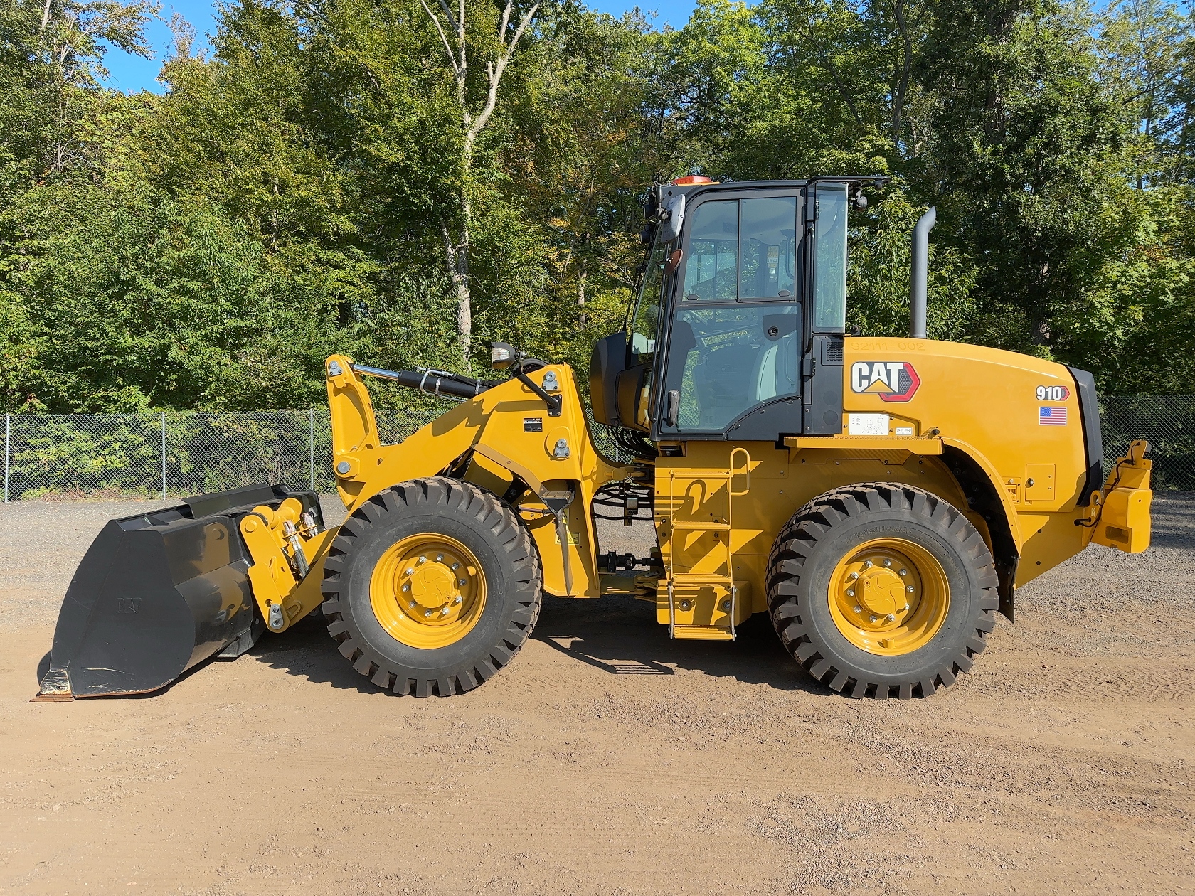 2022 CATERPILLAR 910 RUBBER TIRE WHEEL LOADER