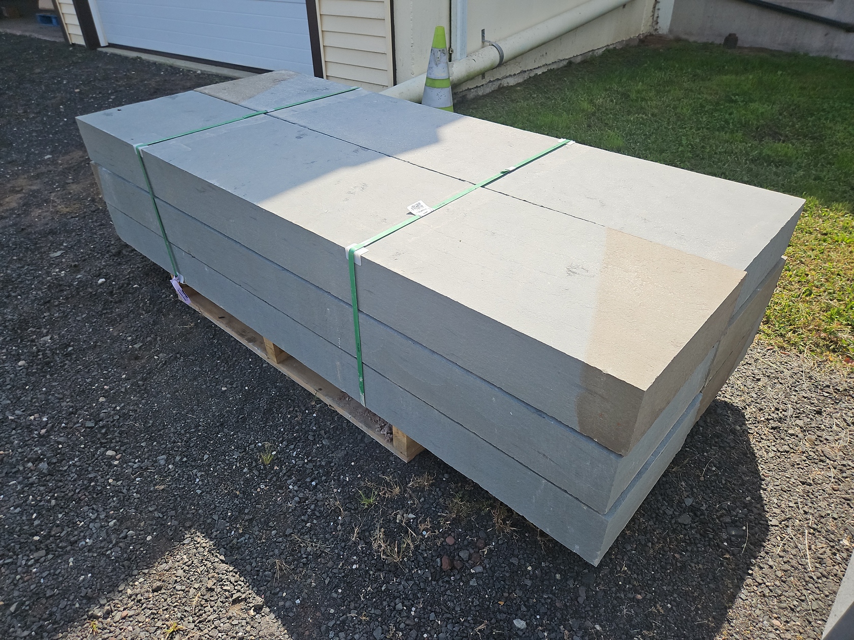 THERMAL BLUESTONE STEPS