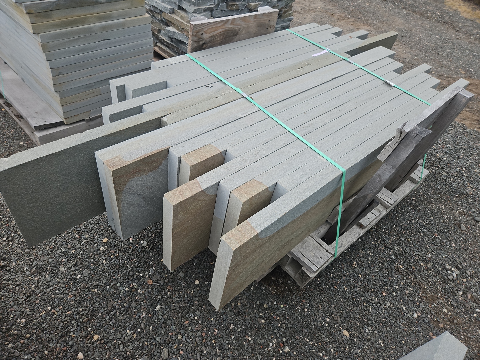 THERMAL BLUESTONE STEPS