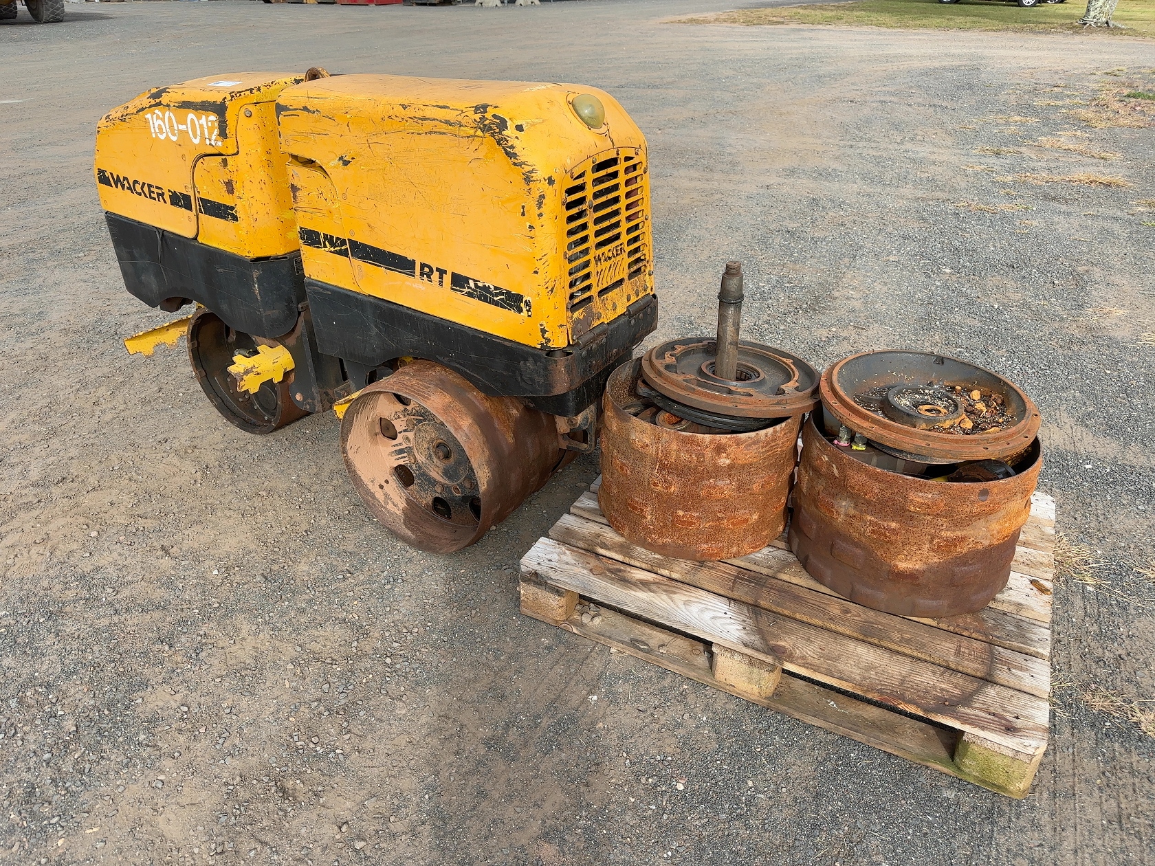 WACKER NEUSON RT ARTICULATED TRENCH COMPACTOR