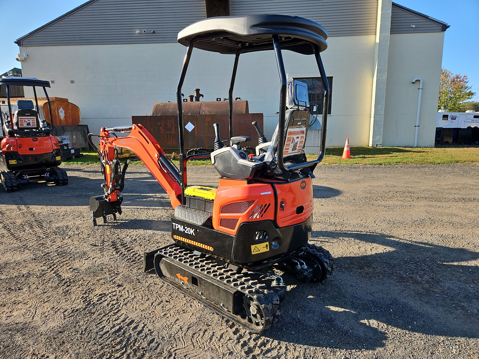 TPM INDUSTRIAL TPM-20K MINI EXCAVATOR