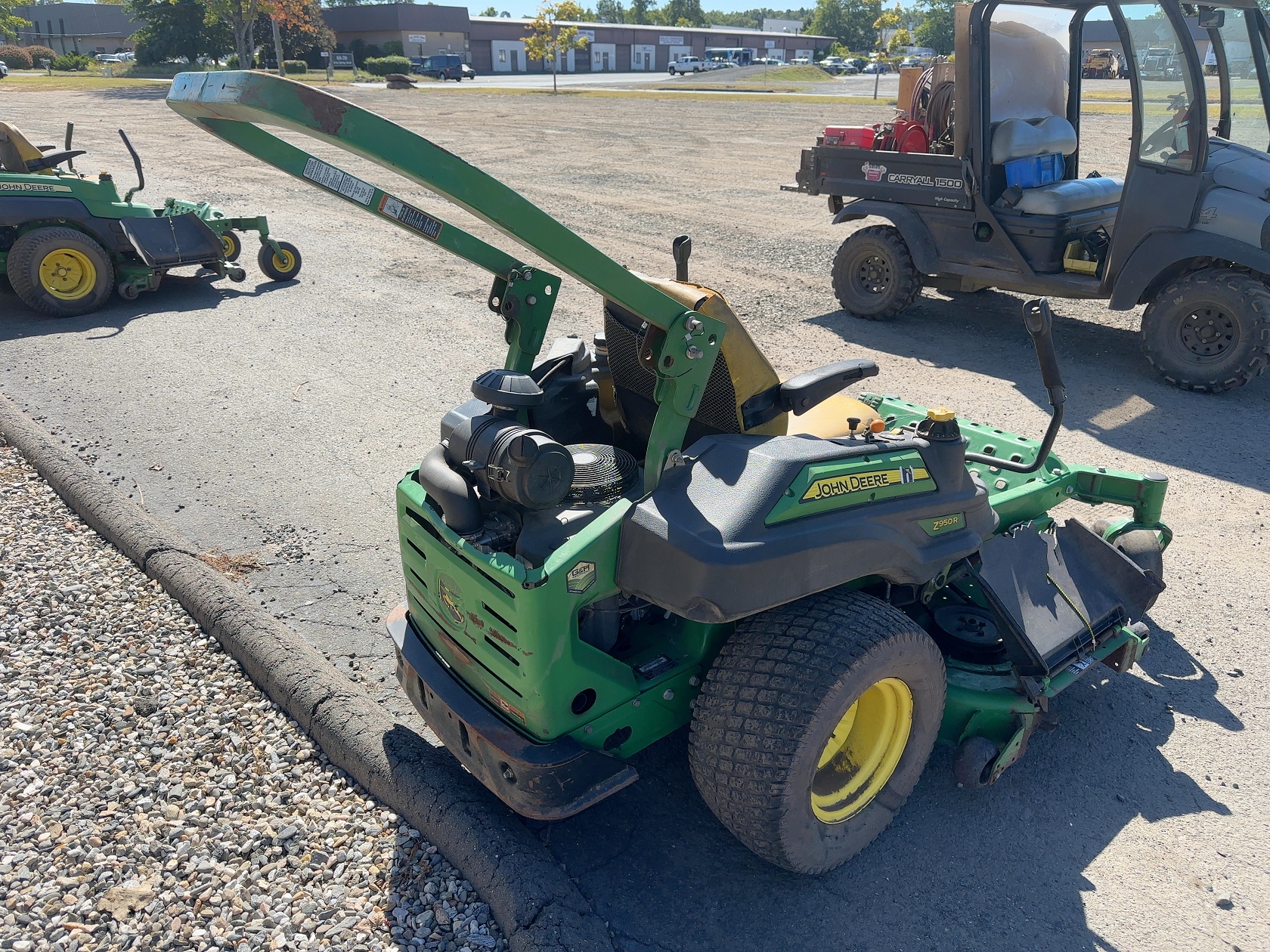 JOHN DEERE Z950R ZERO TURN MOWER