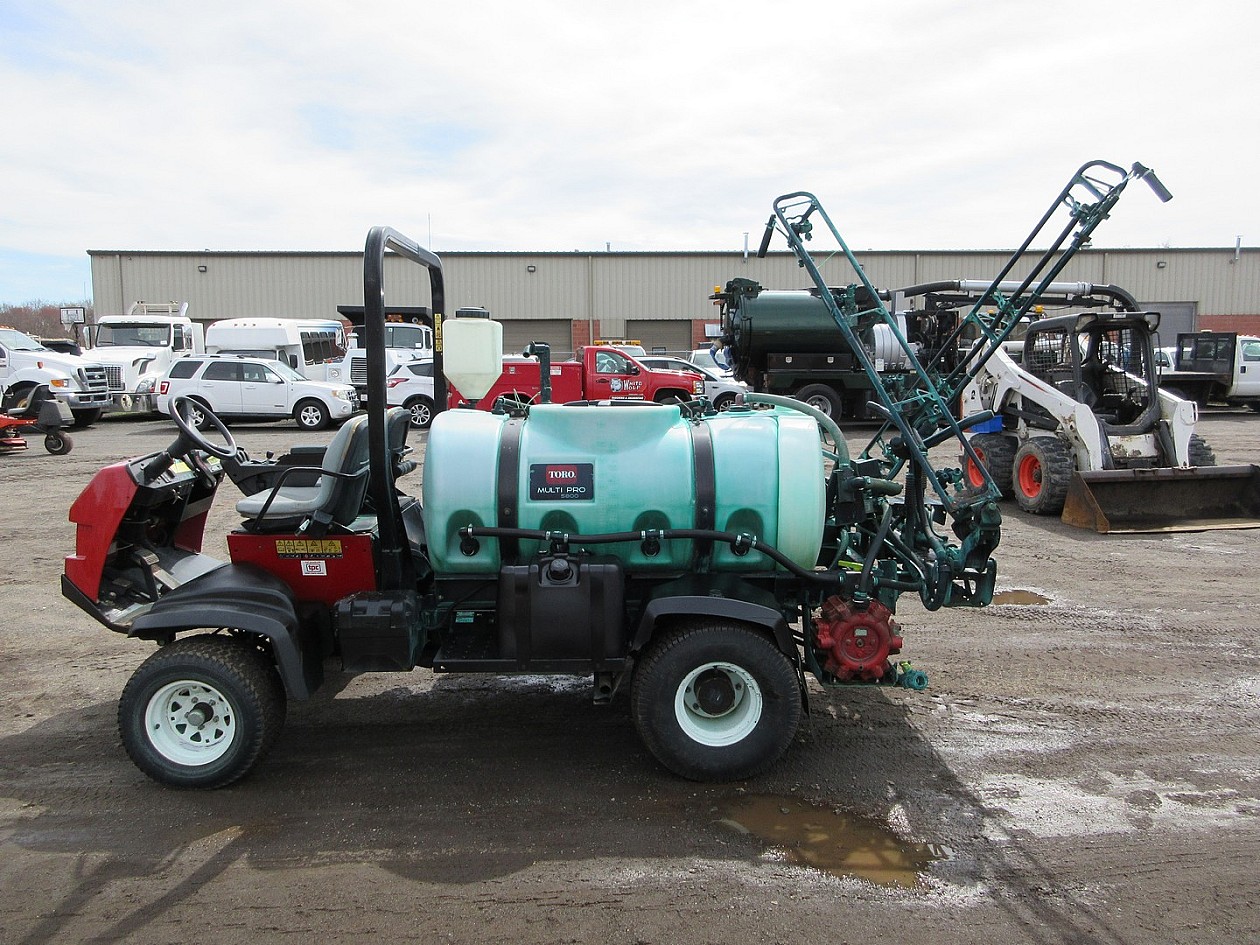 Toro Multi Pro 5800 Sprayer