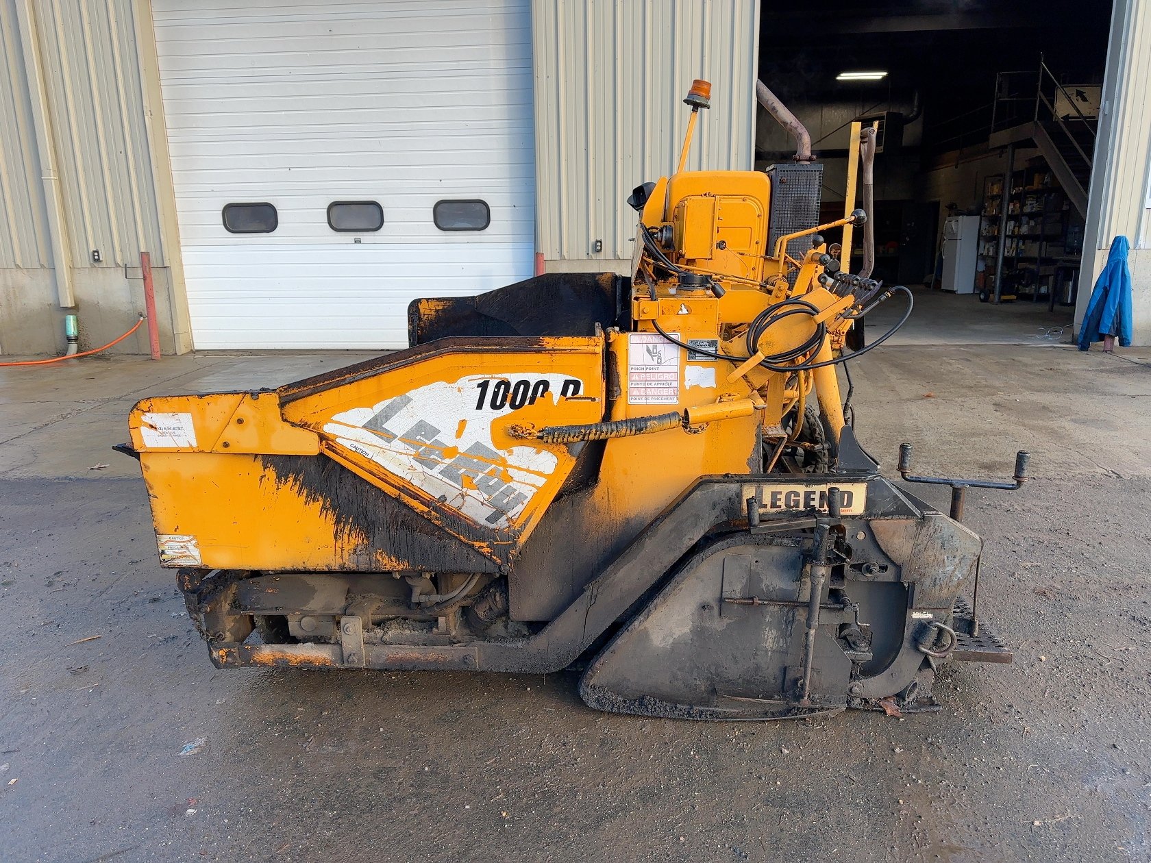 2006 LEEBOY L1000T TRACKED ASPHALT PAVER