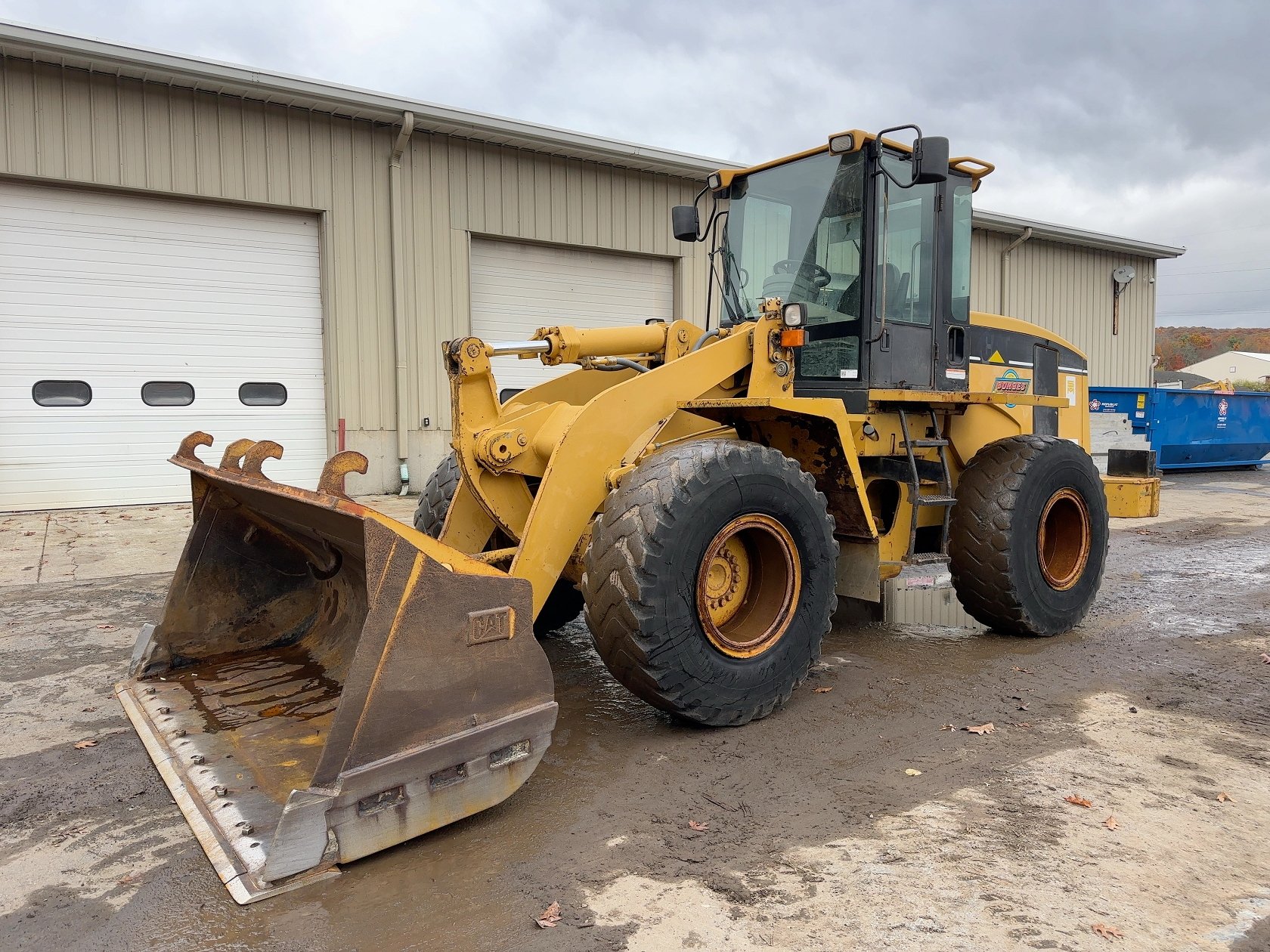 1998 CATERPILLAR 938G RUBBER TIRE WHEEL LOADER