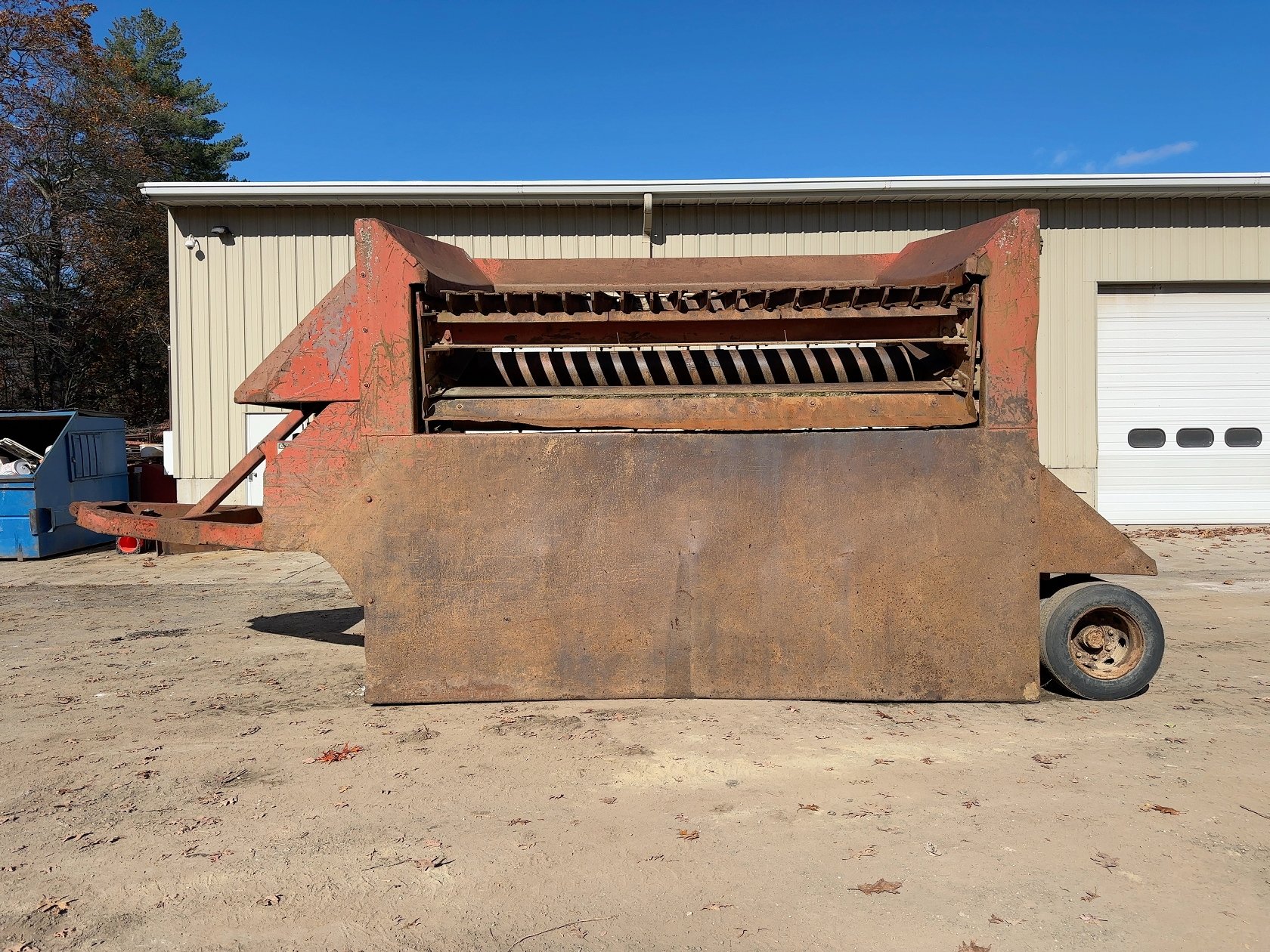 1999 EXTEC BOX SCREENER