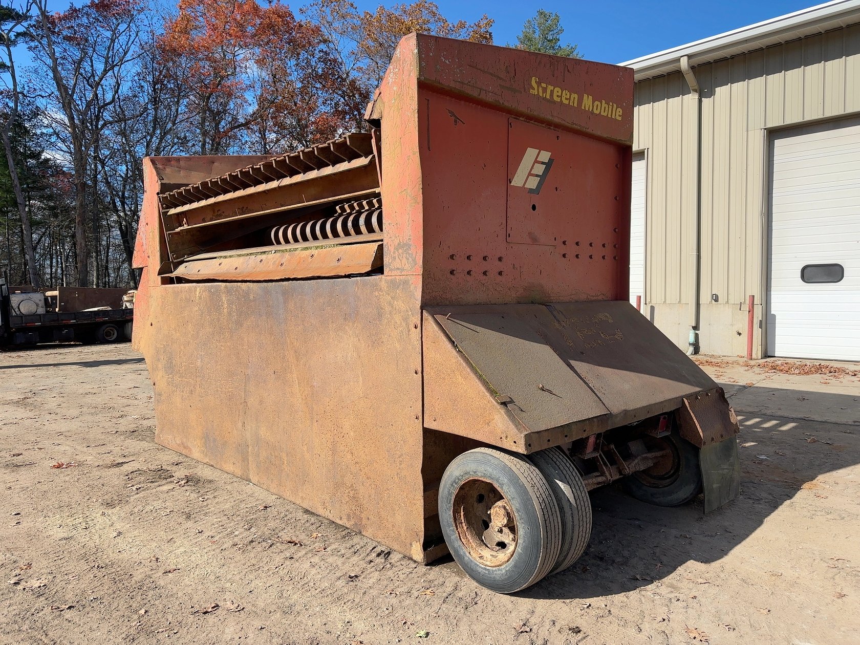 1999 EXTEC BOX SCREENER
