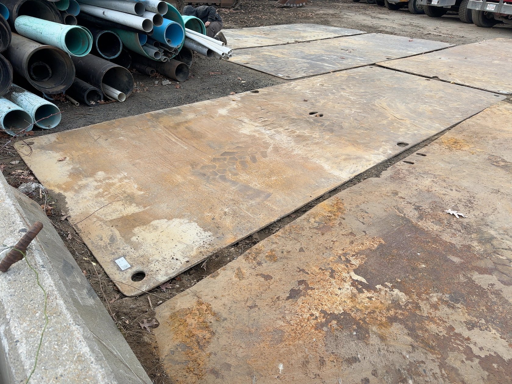 STEEL ROAD PLATE
