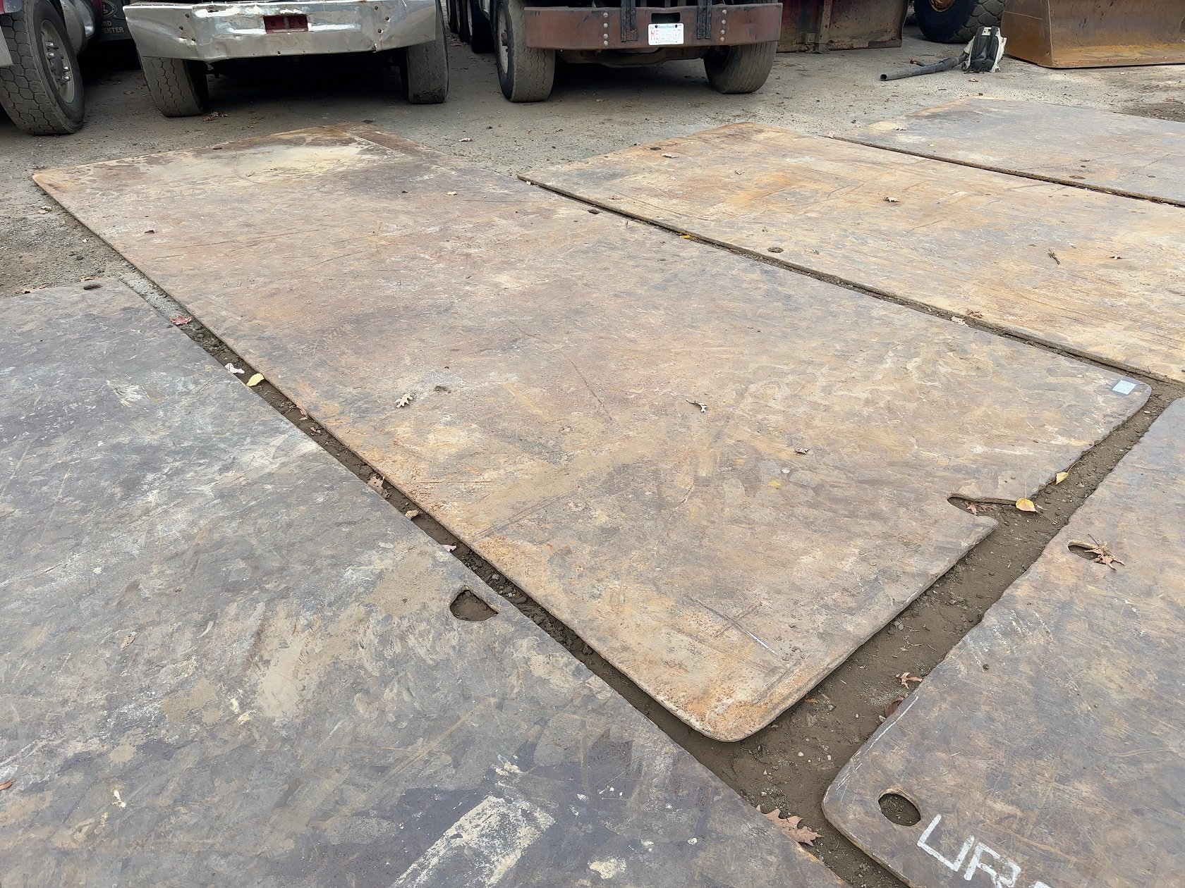 STEEL ROAD PLATE