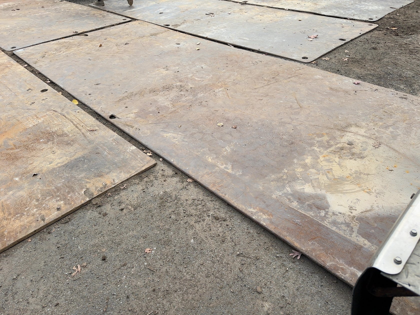 STEEL ROAD PLATE