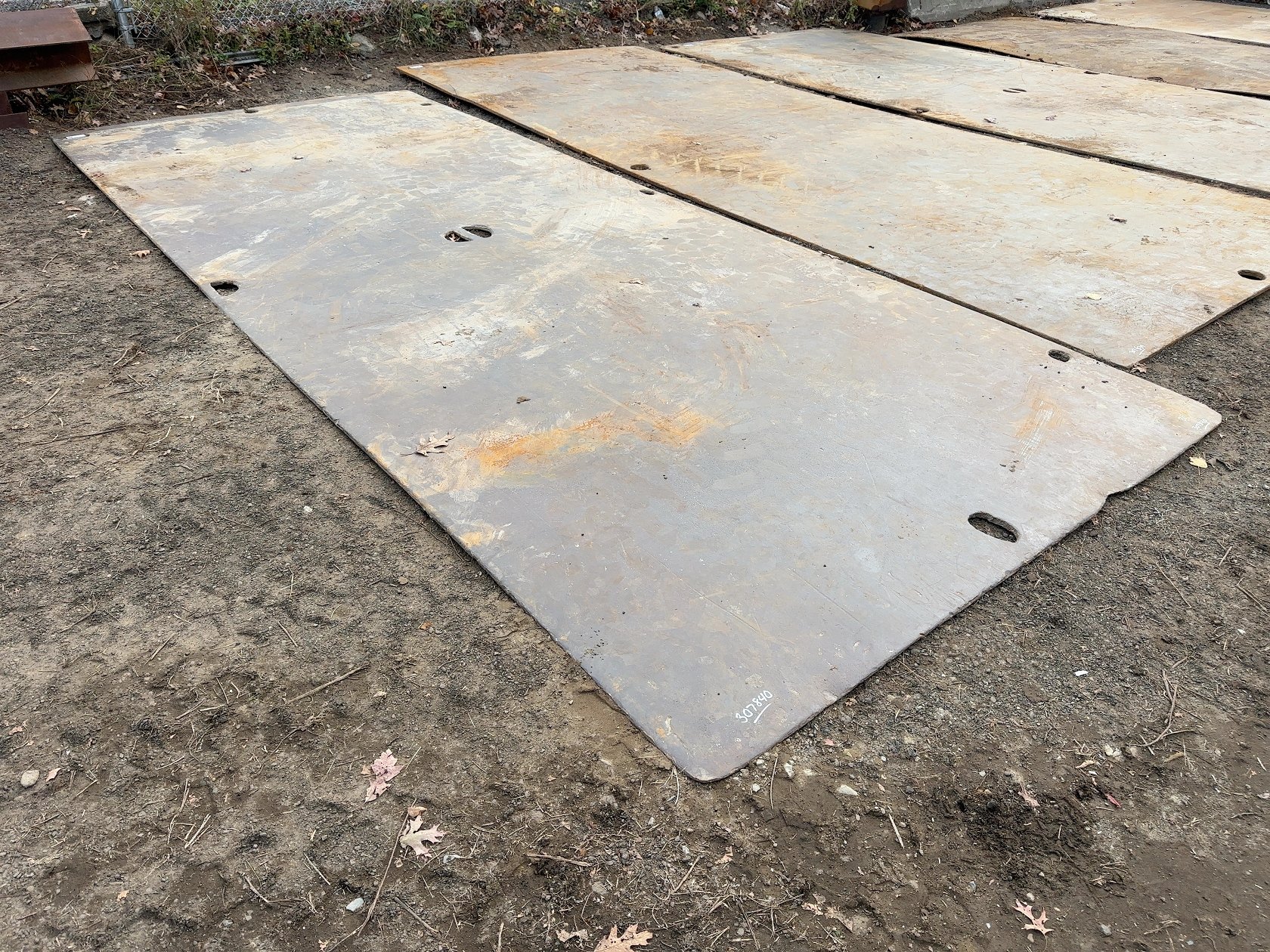 STEEL ROAD PLATE