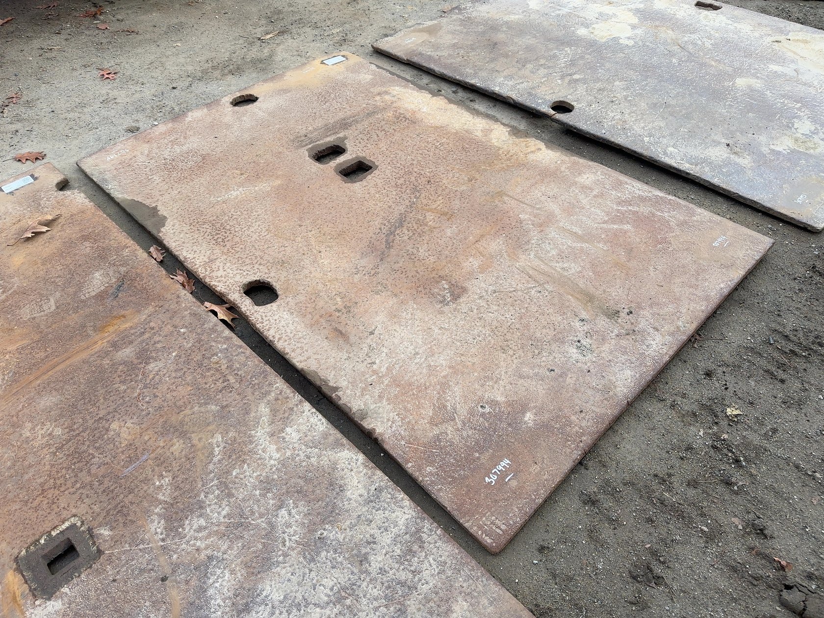 STEEL ROAD PLATE