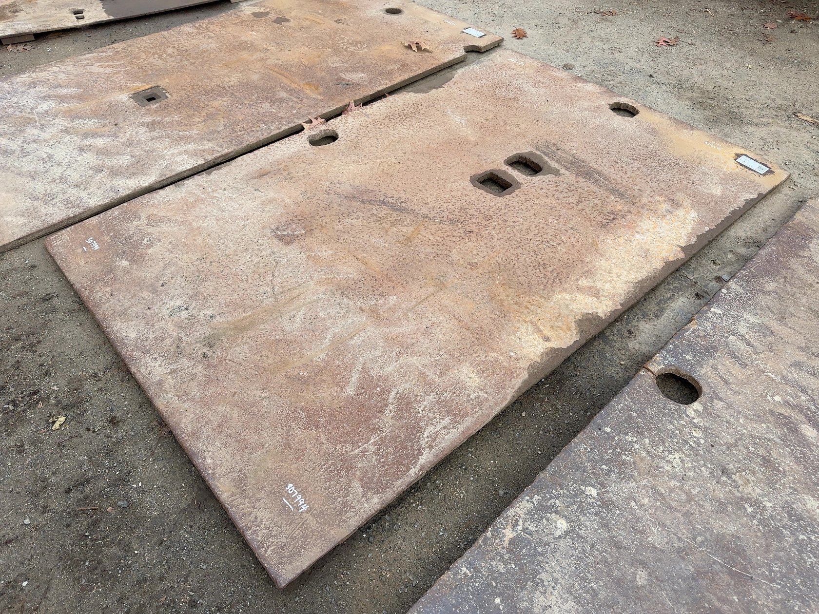 STEEL ROAD PLATE