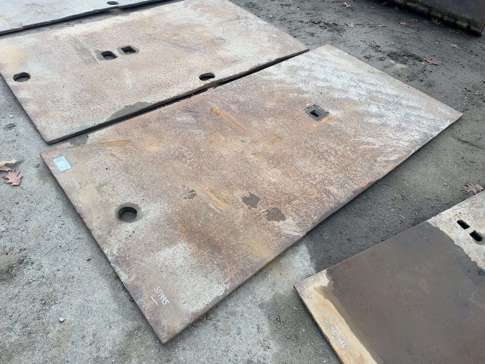 STEEL ROAD PLATE