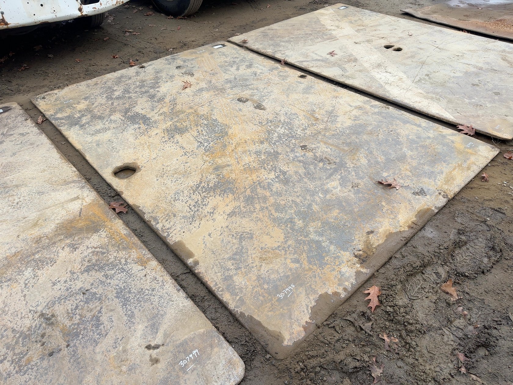 STEEL ROAD PLATE