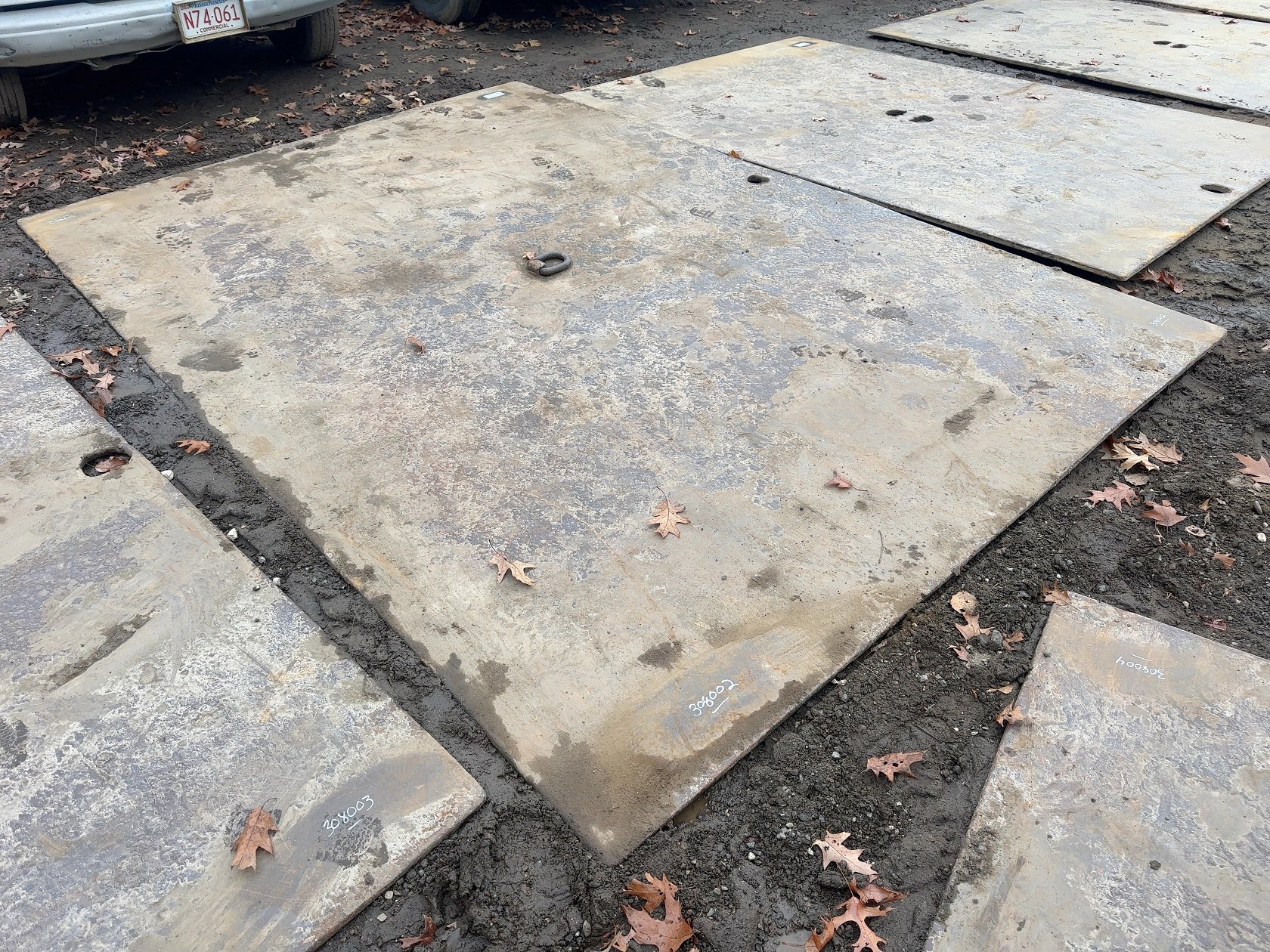 STEEL ROAD PLATE