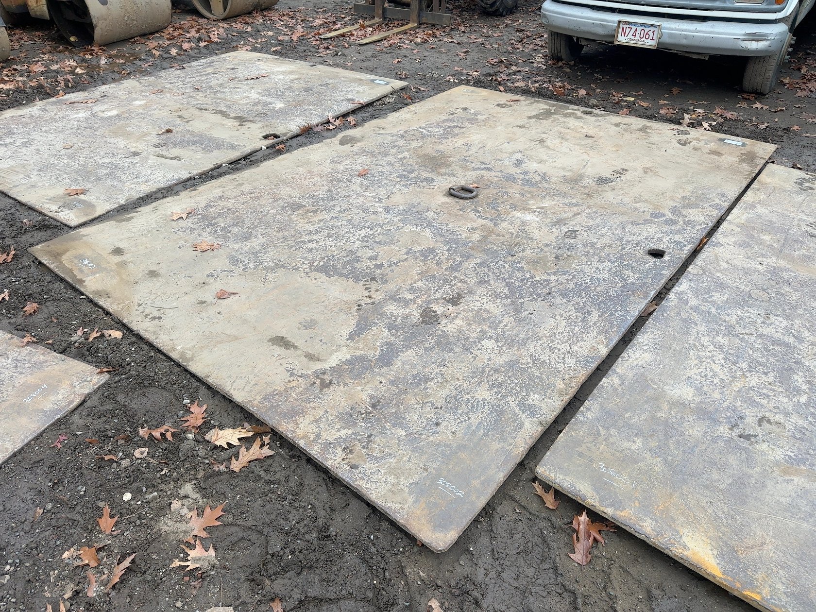 STEEL ROAD PLATE