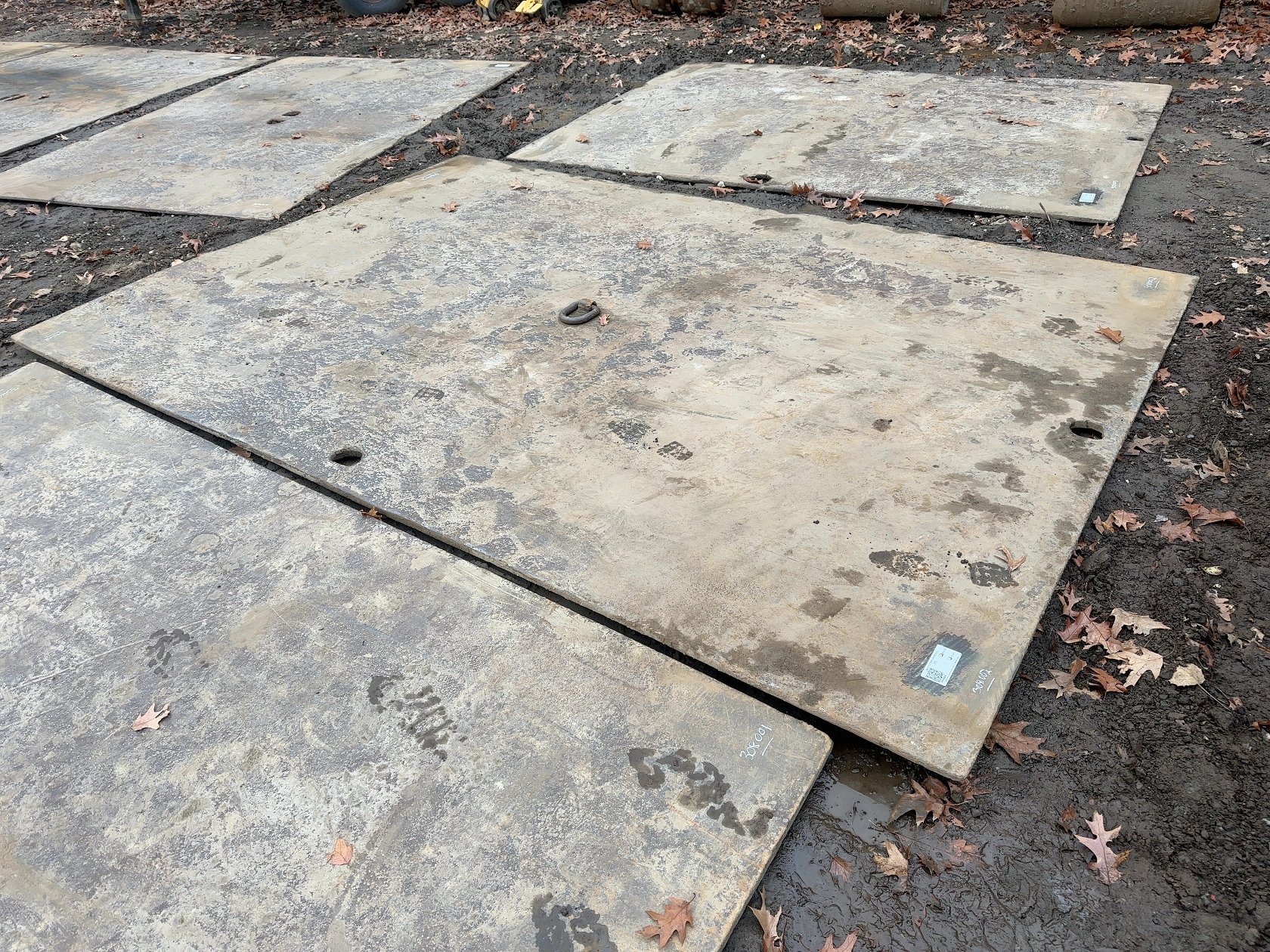STEEL ROAD PLATE