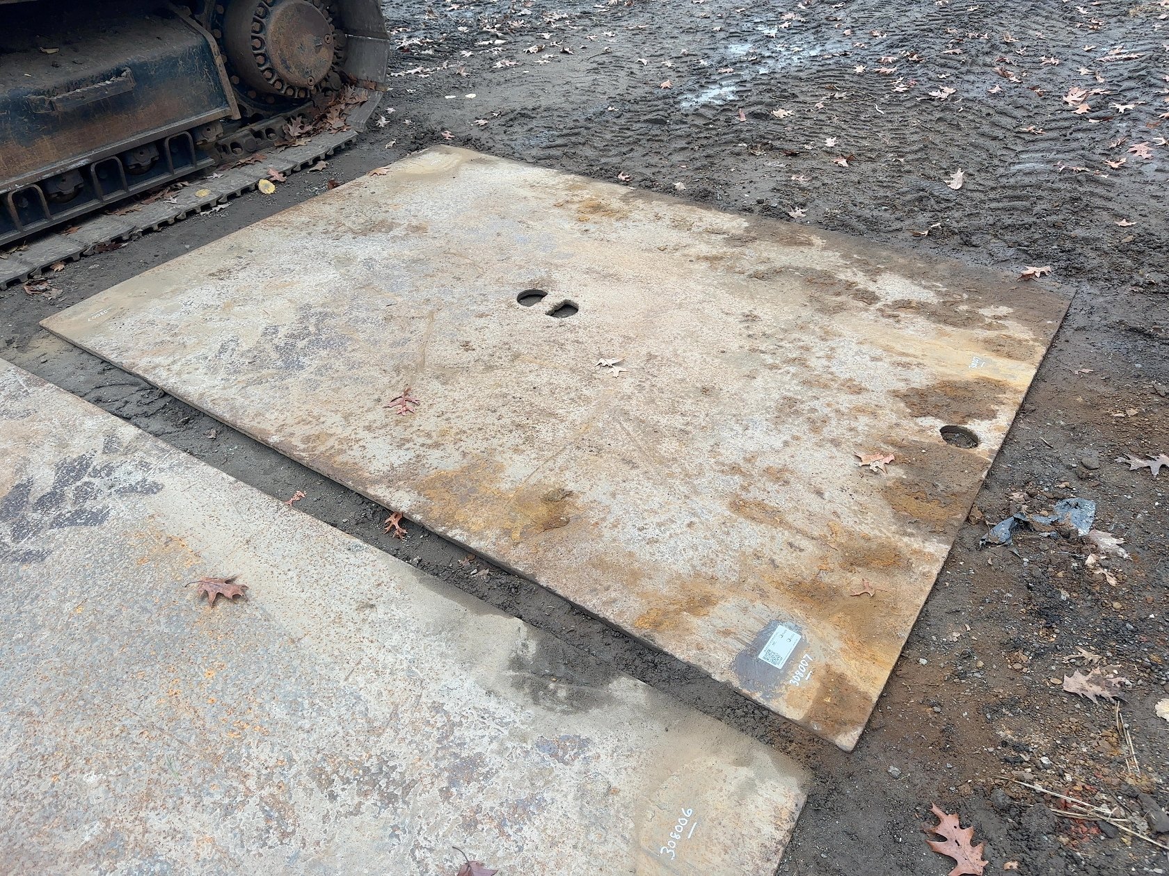 STEEL ROAD PLATE