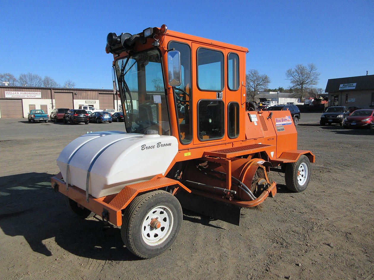 2022 Broce RCT350 Broom