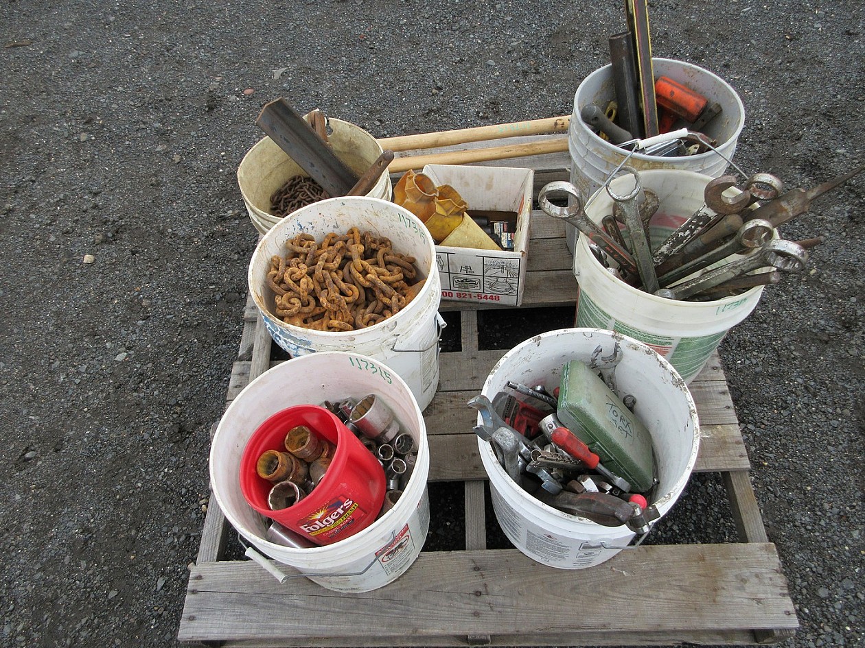Quantity of Mechanics Tools, Wrenches,