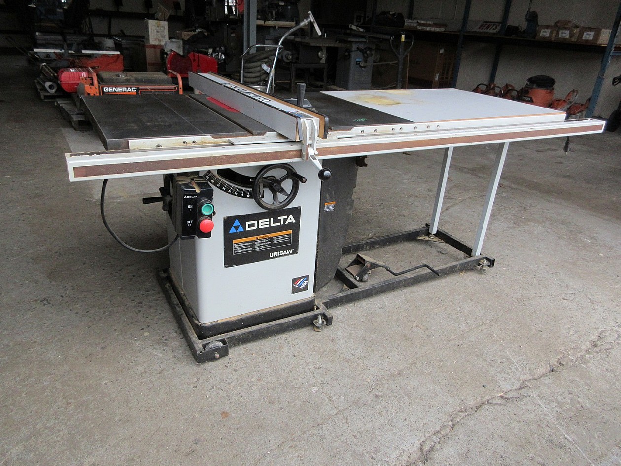 Delta Unisaw Table Saw
