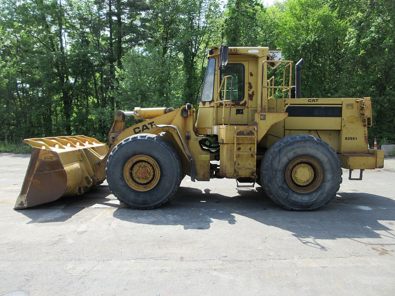 1989 Caterpillar 966E Rubber Tire Wheel Loader