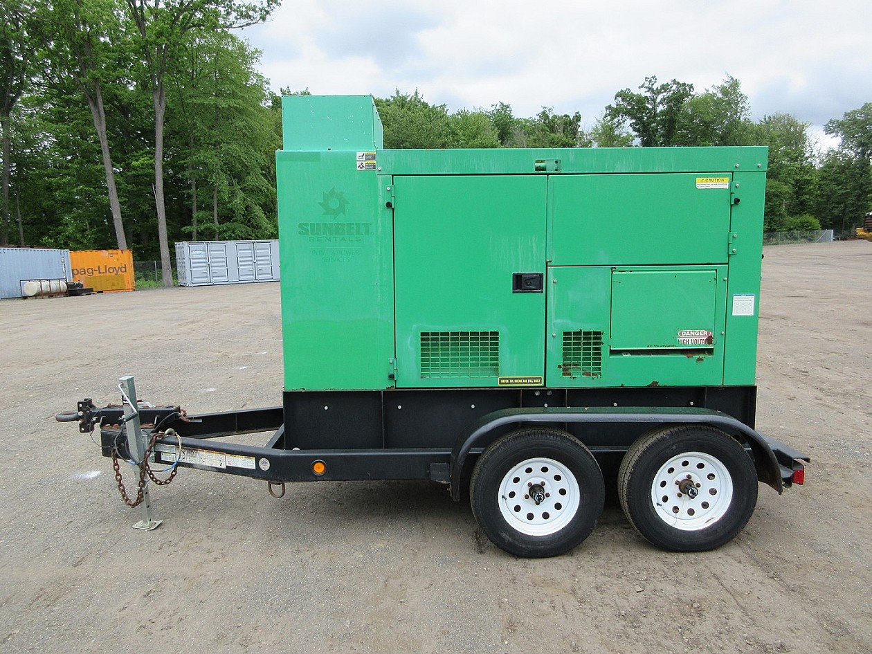 2014 MQ WHISPERWATT TOW BEHIND GENERATOR