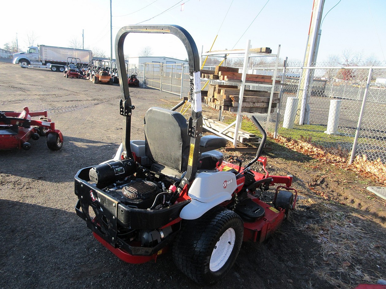 EXMARK LAZER Z ZERO TURN MOWER