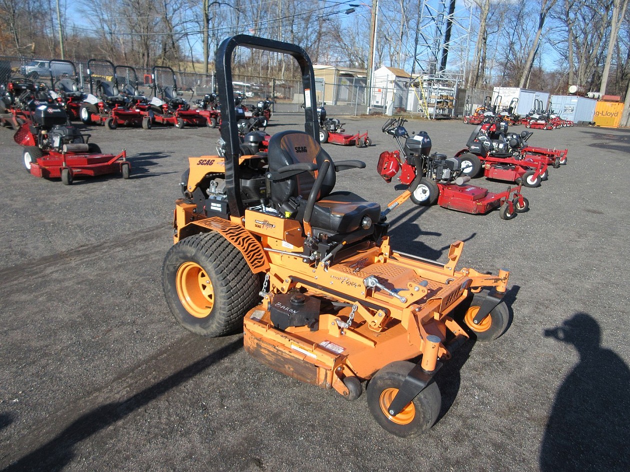 SCAG TURF TIGER II ZERO TURN MOWER