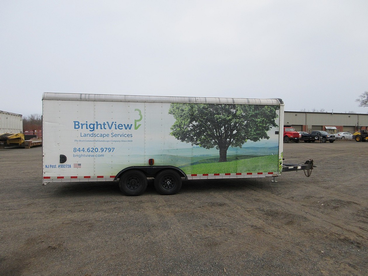 2014 NOVAE 20' ENCLOSED T/A TRAILER