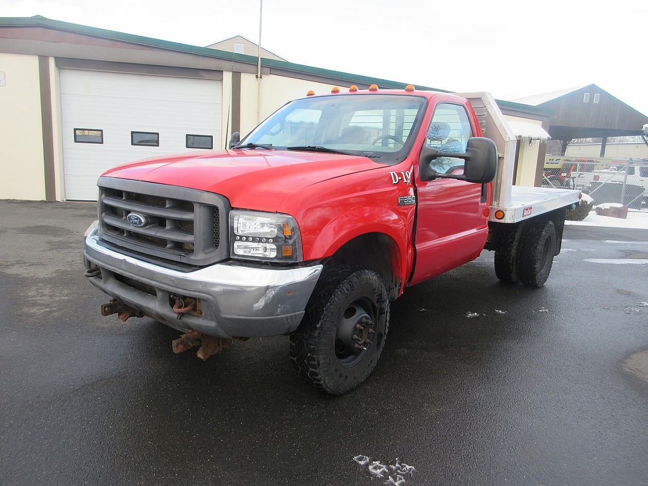 2001 FORD F350XL FLATBED TRUCK