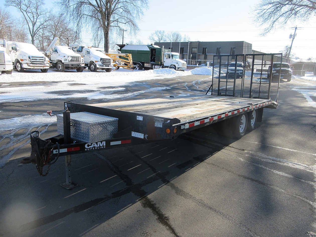 2012 CAM SUPERLINE T/A TAG TRAILER