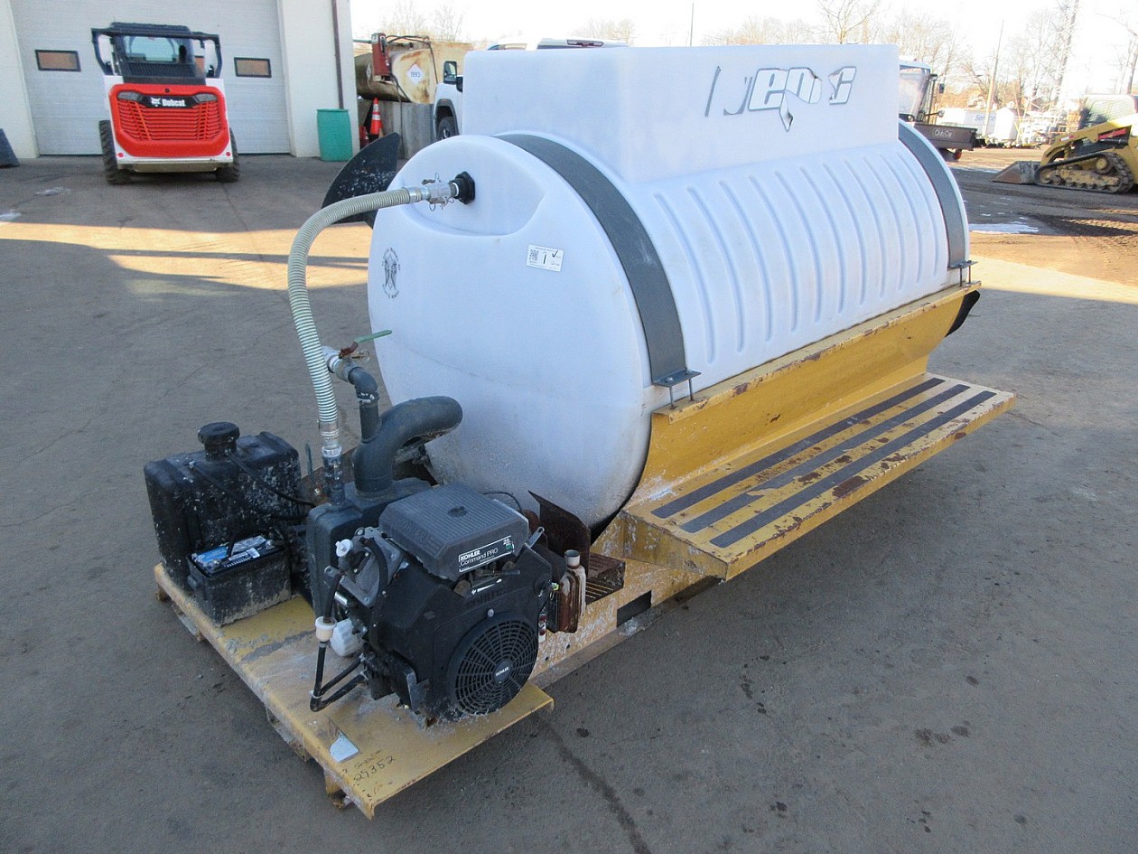 EPIC SKID MOUNTED HYDROSEEDER