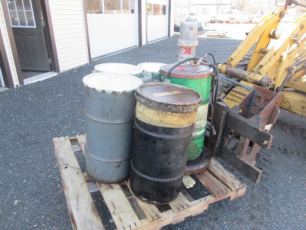 (5) DRUMS OF ASSORTED LUBRICANTS