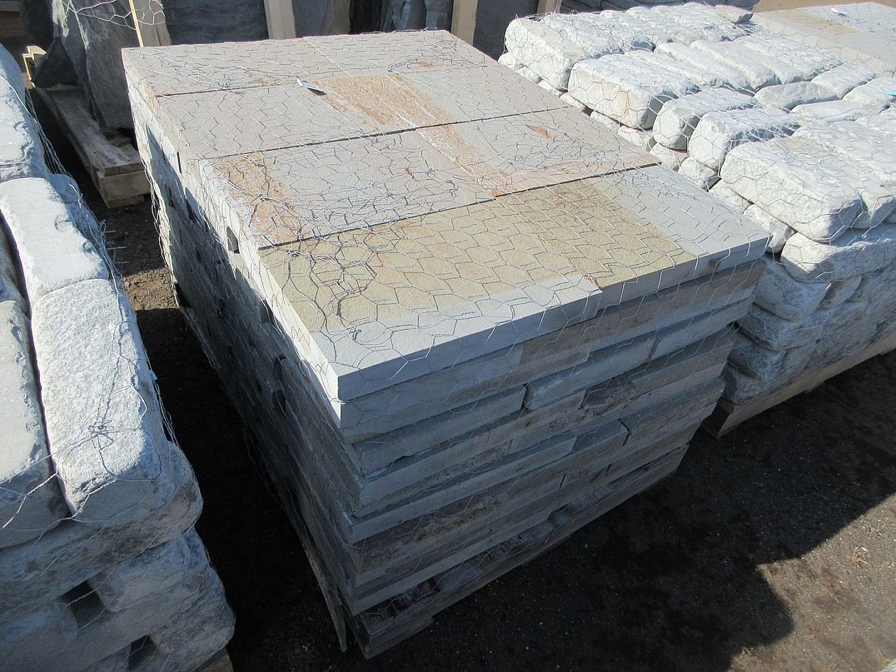 BLUESTONE PATIO KIT